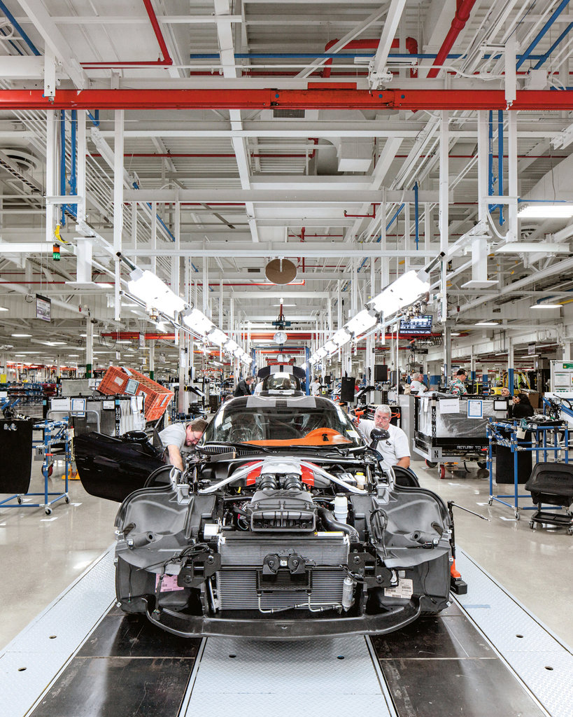 Video de la fabrica Chrysler unde se produc modele Dodge Viper – InfoHale