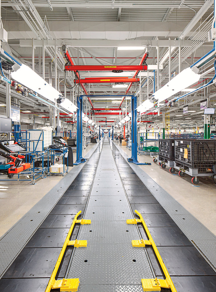 Video de la fabrica Chrysler unde se produc modele Dodge Viper – InfoHale